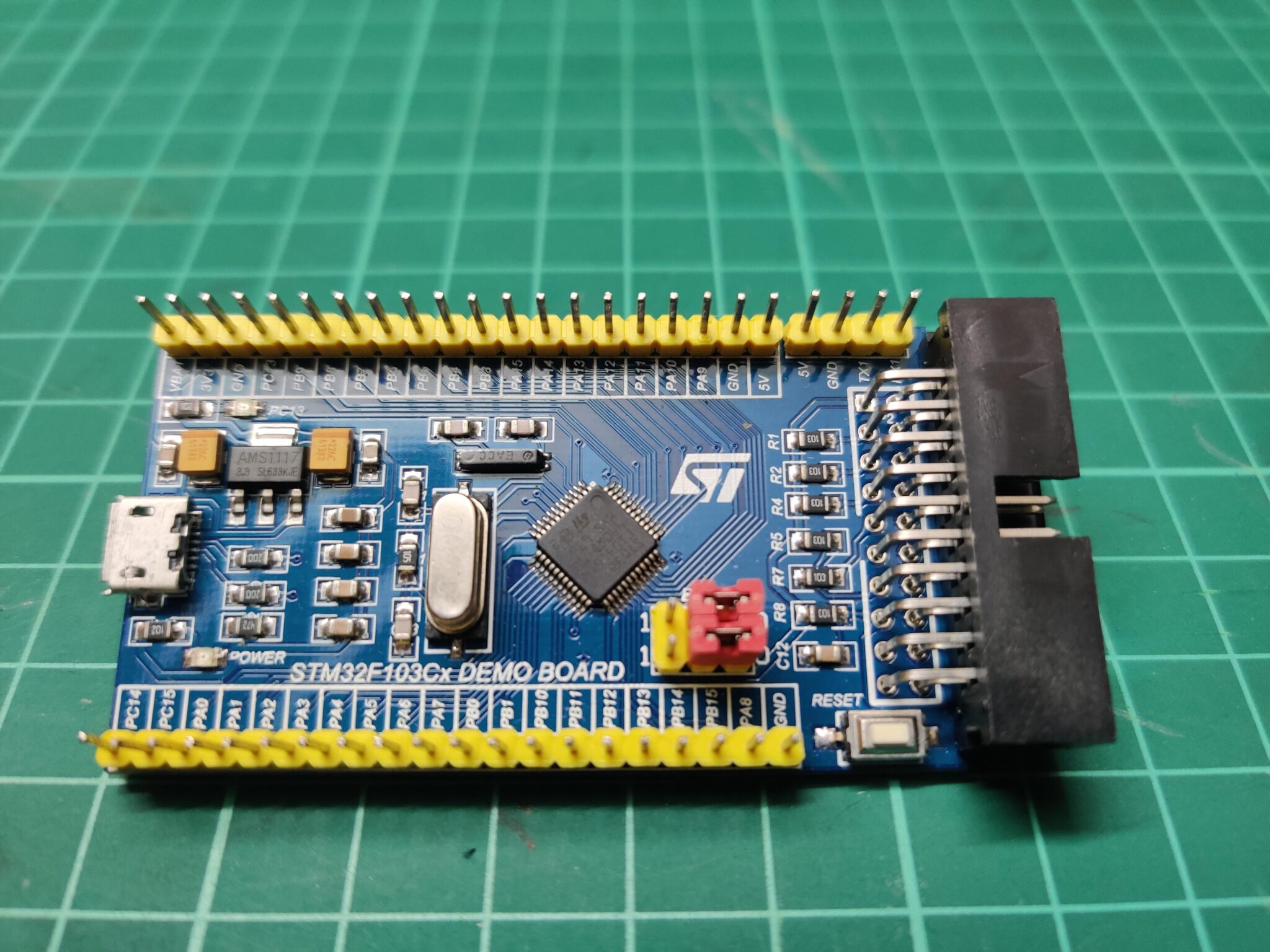 How to Connect Stm32 board to ST-Link easier | This and That
